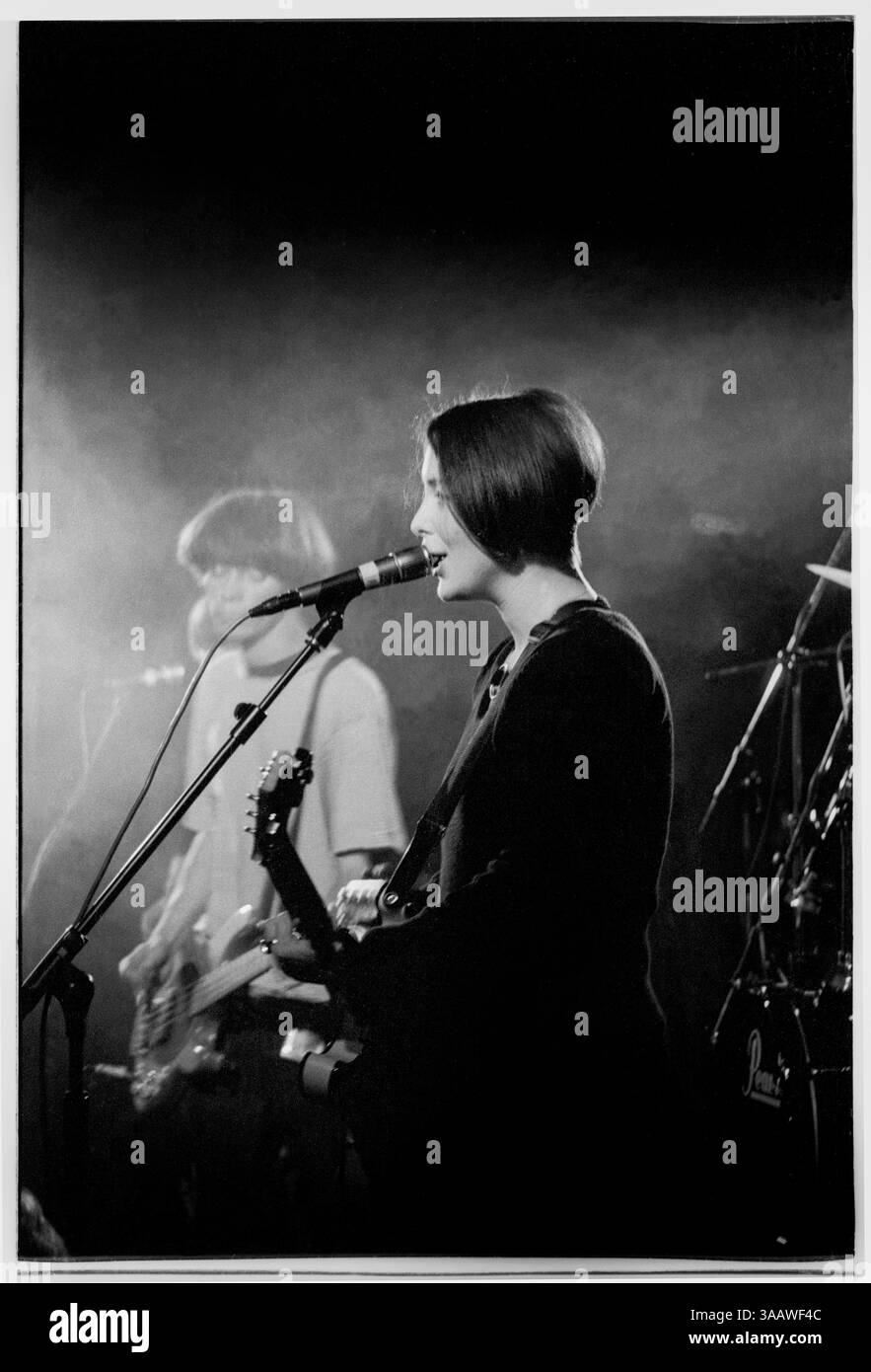 RACHEL ANN GOSWELL, YOUNG, SLOWDIVE, 1991: A young Rachel Ann Goswell ...