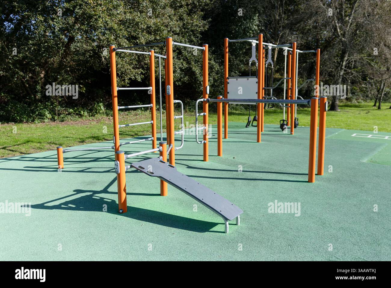 Outdoor calisthenics park various hi-res stock photography and images ...