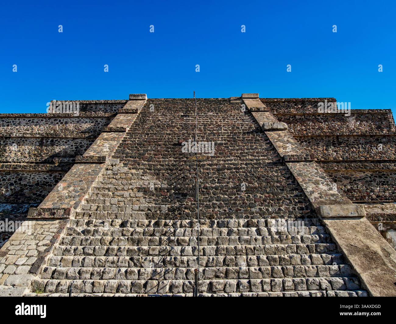 Piramide de mexico hi-res stock photography and images - Alamy