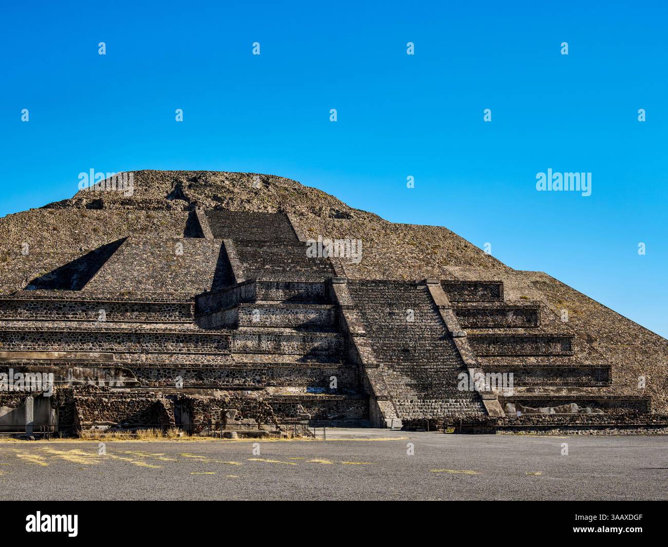 Piramide de teotihuacan hi-res stock photography and images - Alamy