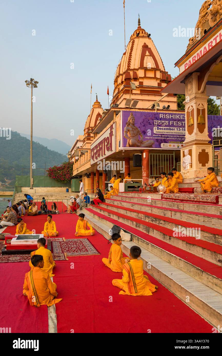 India, Uttarakhand, Rishikesh, Parmarth Niketan Ashram Stock Photo - Alamy