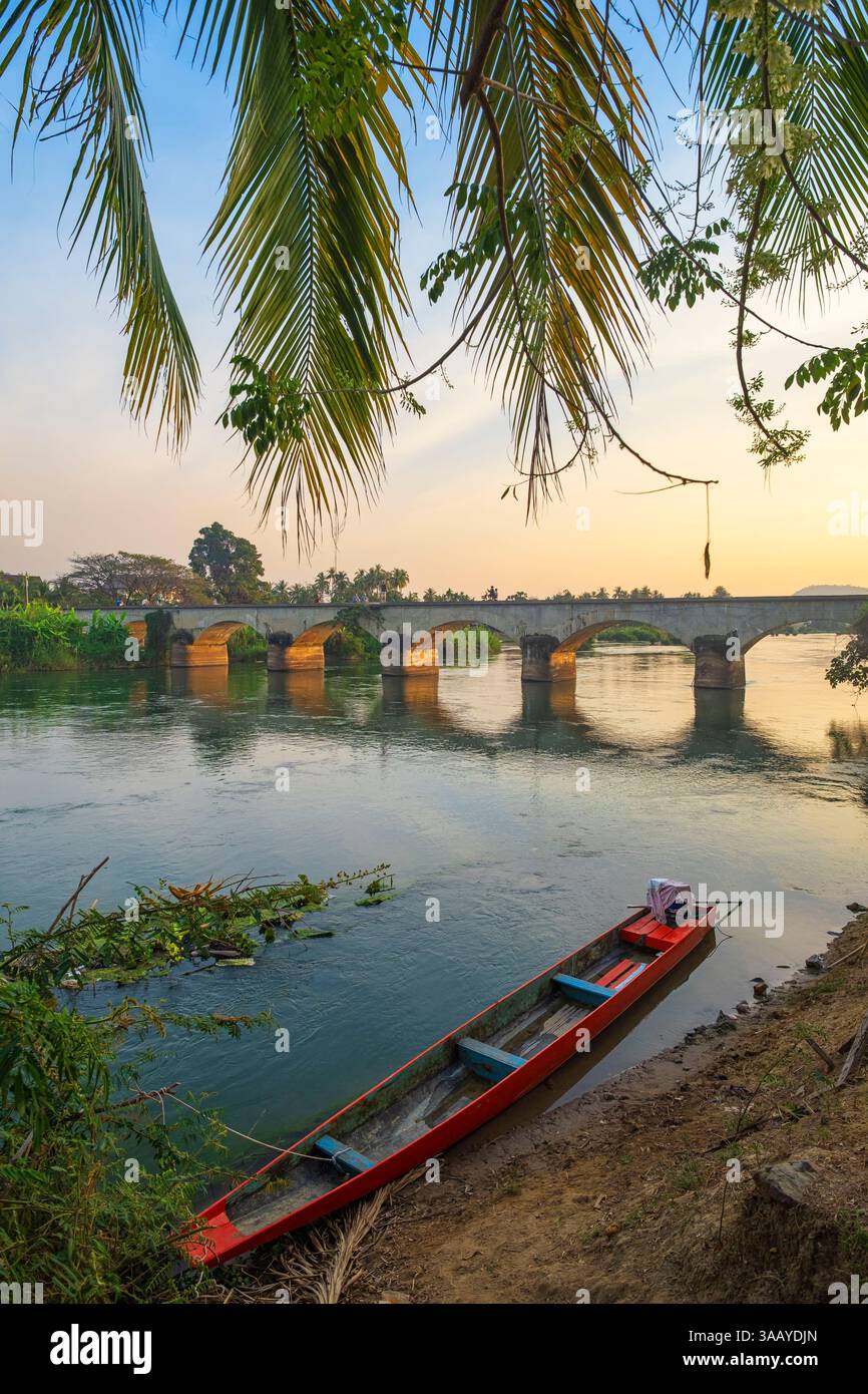 Laos, Champasak province, Si Pan Don region (or 4000 islands region ...