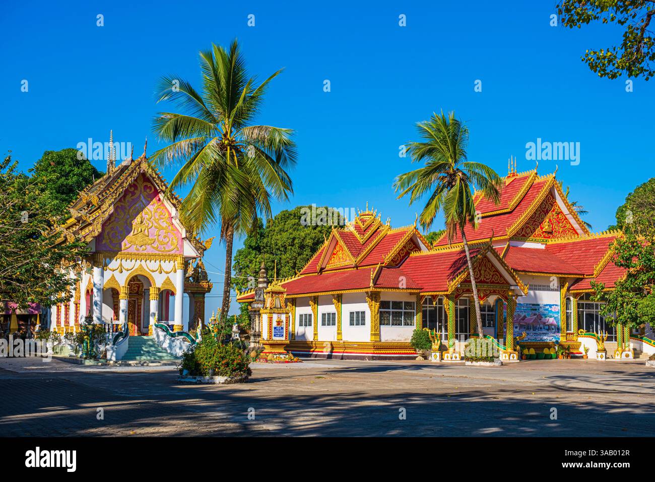 Laos, Khammouane province, Thakhek, Wat Nabo Si Pattanaram Buddhist ...