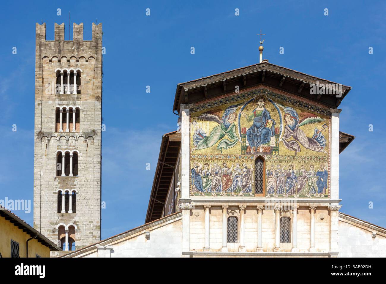 Italy, Tuscany, Lucca province, Lucca, Basilica di San Frediano (San ...