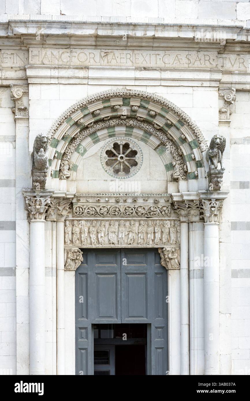 Italy, Tuscany, Lucca province, Lucca, the main gate and the architrave ...