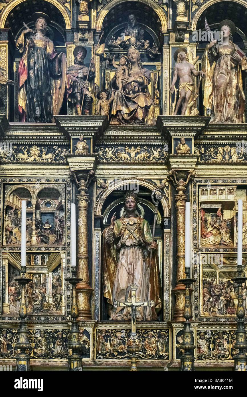 Italy, Lombardy, Lake Como, Como, Como Cathedral (Duomo di Como), Altar ...