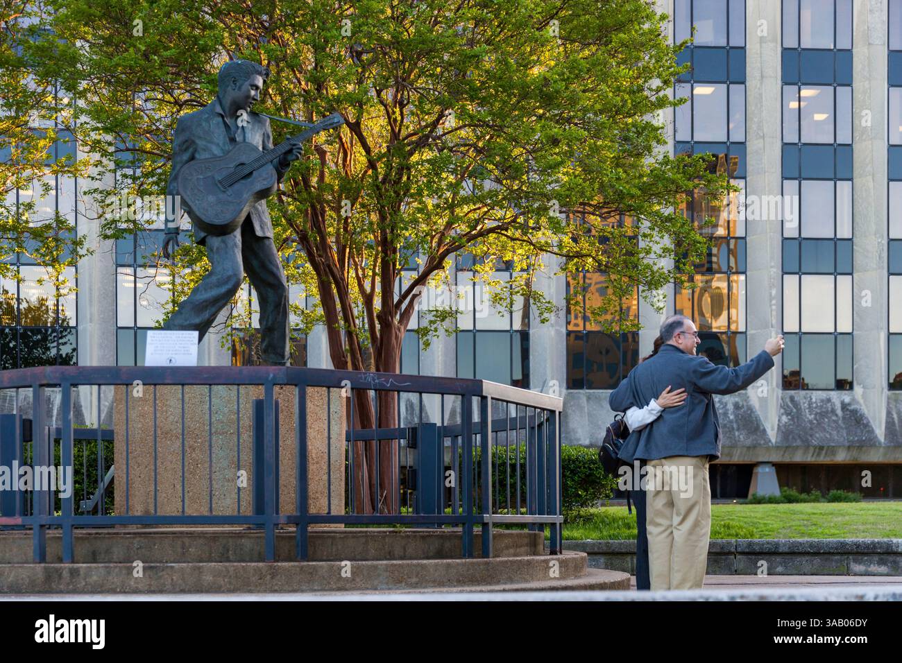 United States, Tennessee, Deep South, Memphis, Elvis Presley statue on ...