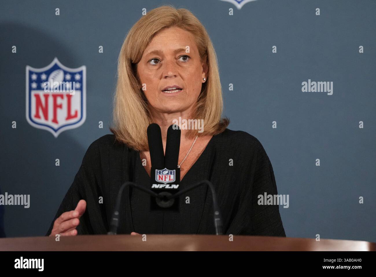 Dawn Aponte, Chief Football Administrative Officer for the NFL, speaks ...