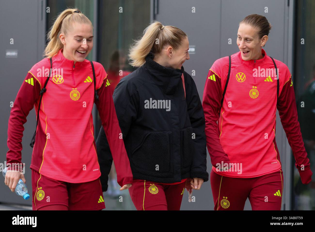 Frankfurt, Deutschland. 01st Apr, 2025. Frankfurt, Deutschland 01 ...