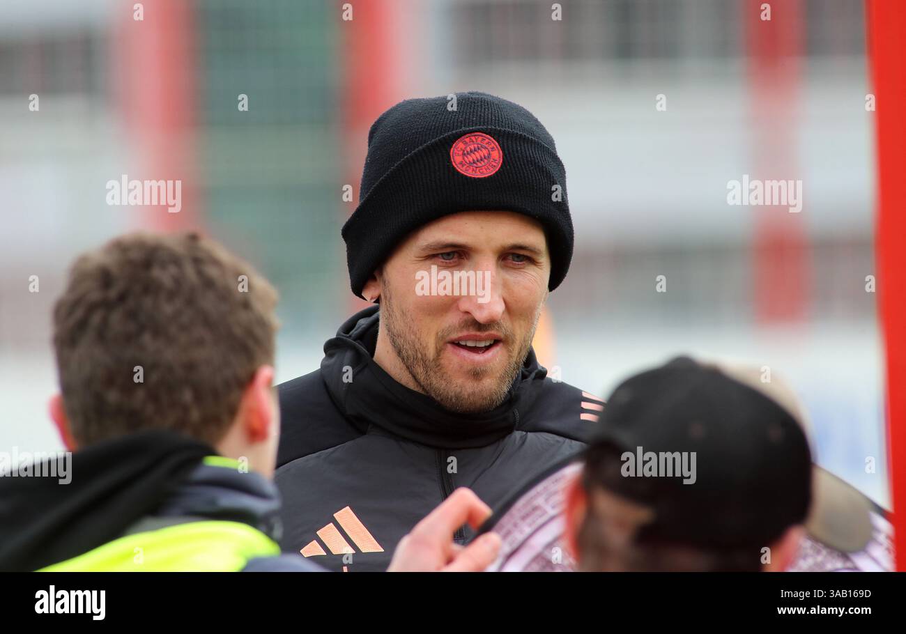 Fussball, Herren, Saison 2024/2025, FC Bayern München, öffentliches ...