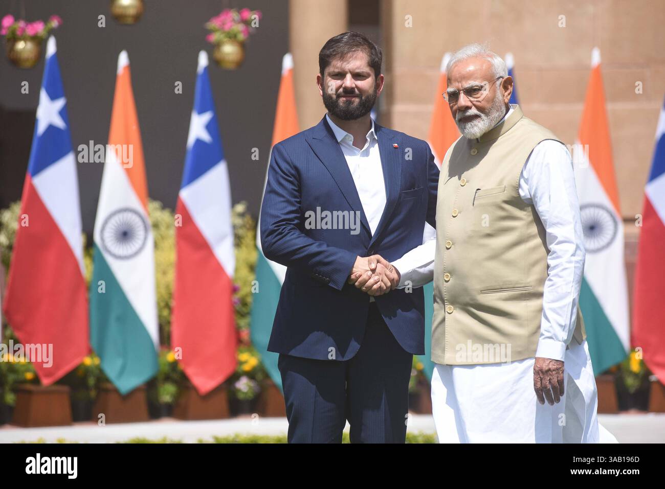 Narendra Modi Meets Gabriel Boric Indian Prime Minister Narendra Modi ...