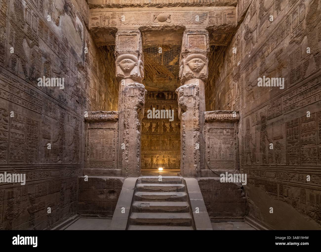 Interior of Hathor temple in Dendera, Qena, Egypt Stock Photo - Alamy