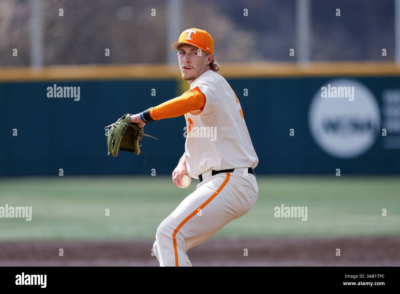 Tennessee Volunteers starting pitcher Tanner Franklin (50) in action ...