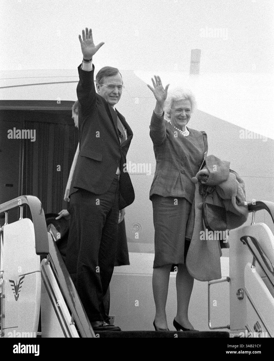 Air force one after Black and White Stock Photos & Images - Alamy