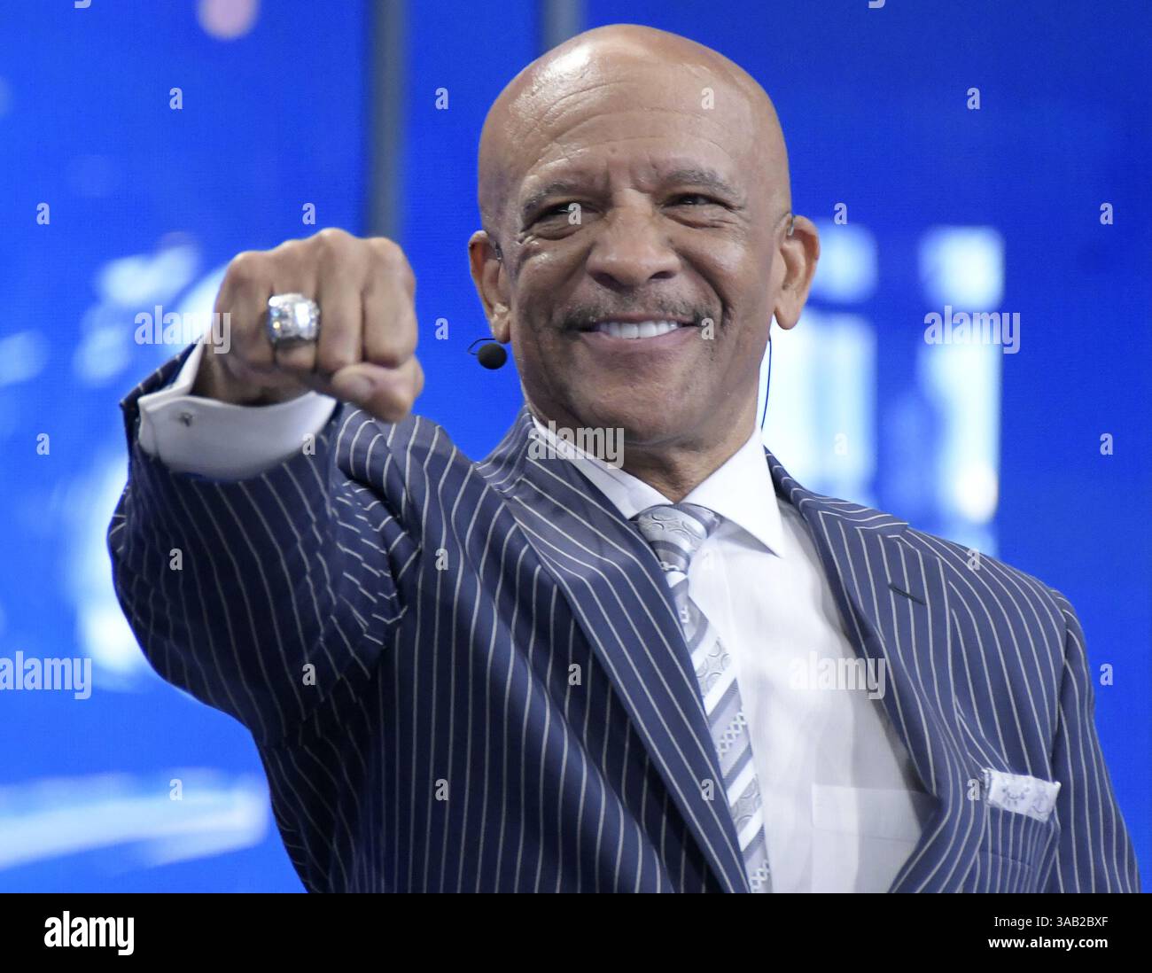 Drew pearson cowboys hi-res stock photography and images - Alamy