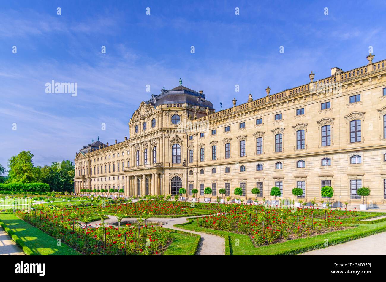 Wurzburg Residence palace Würzburger Residenz Baroque style building ...