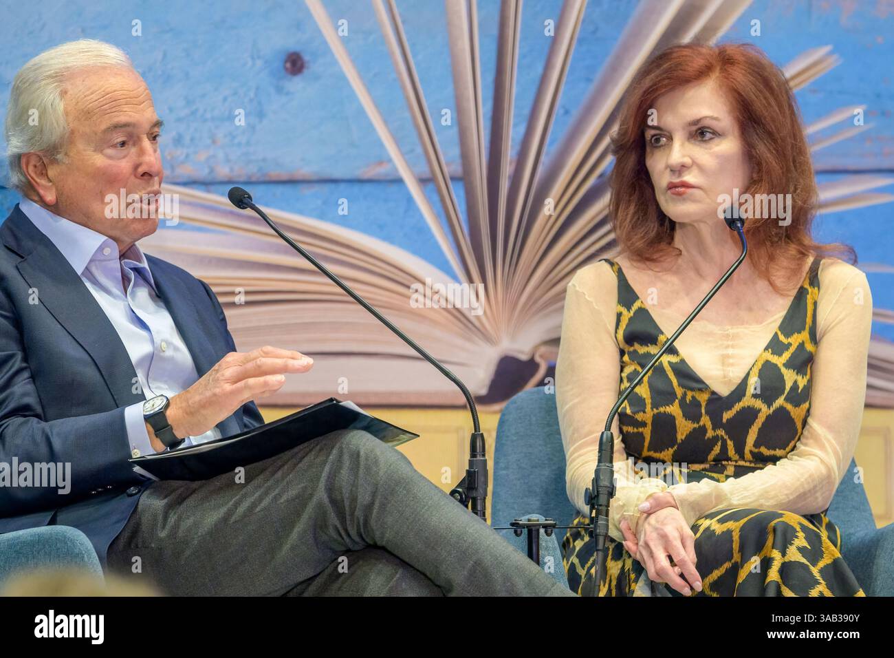 New Orleans, LA, USA - March 29, 2025: Columnist Maureen Dowd being ...