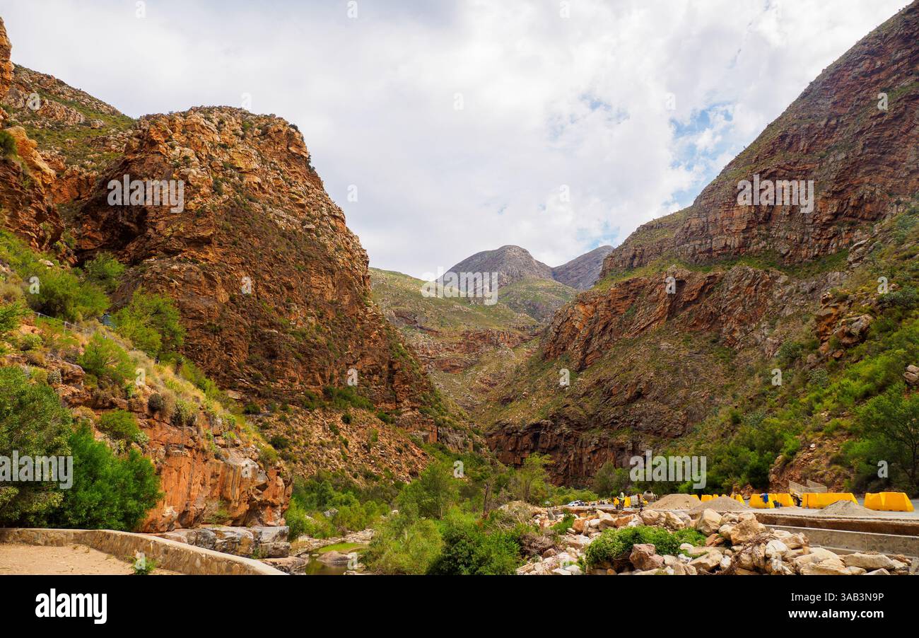 Meiringspoort, Swartberg mountain range, South Africa Stock Photo - Alamy
