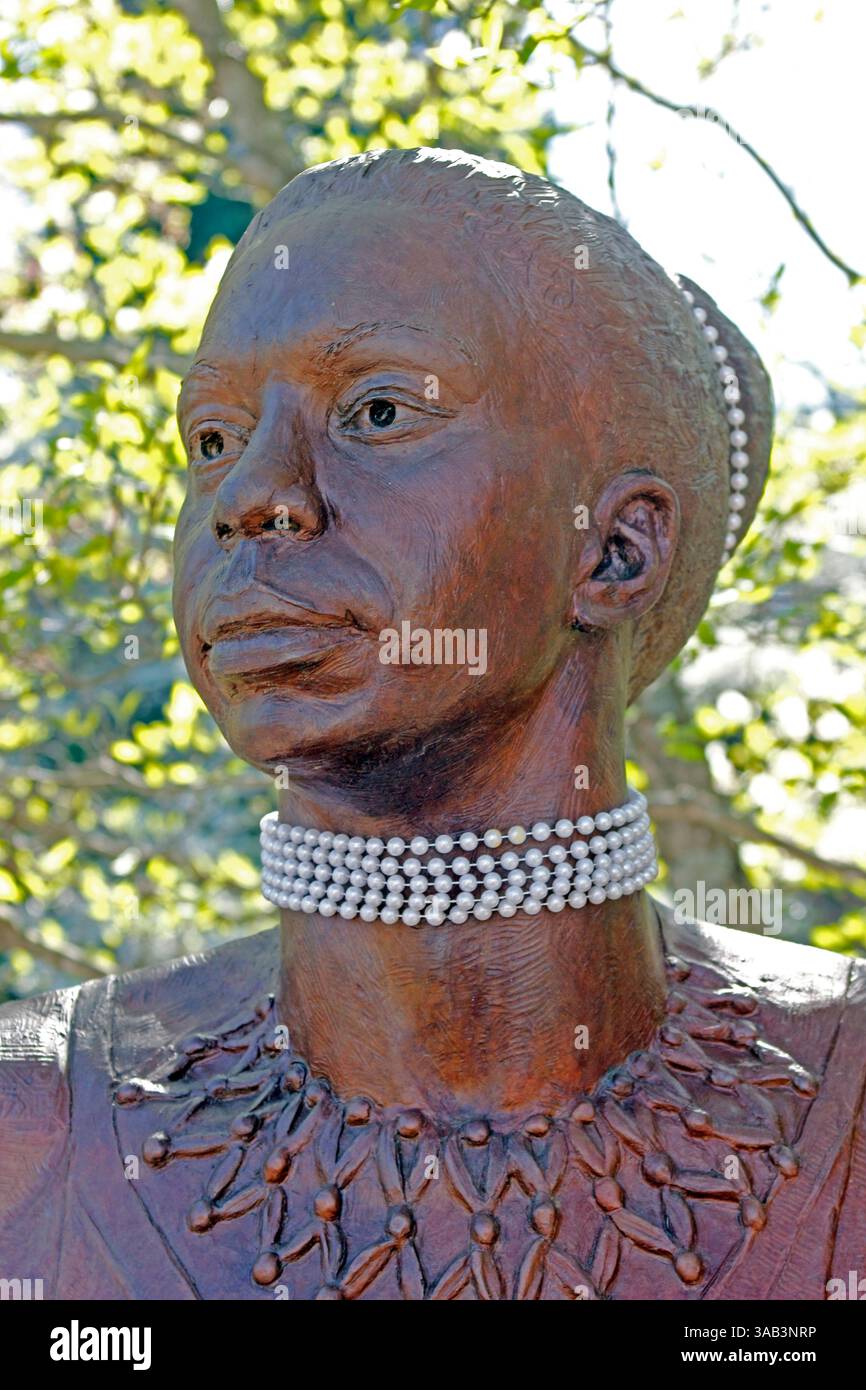 Nina Simone, legendary American singer, songwriter, pianist, and civil ...