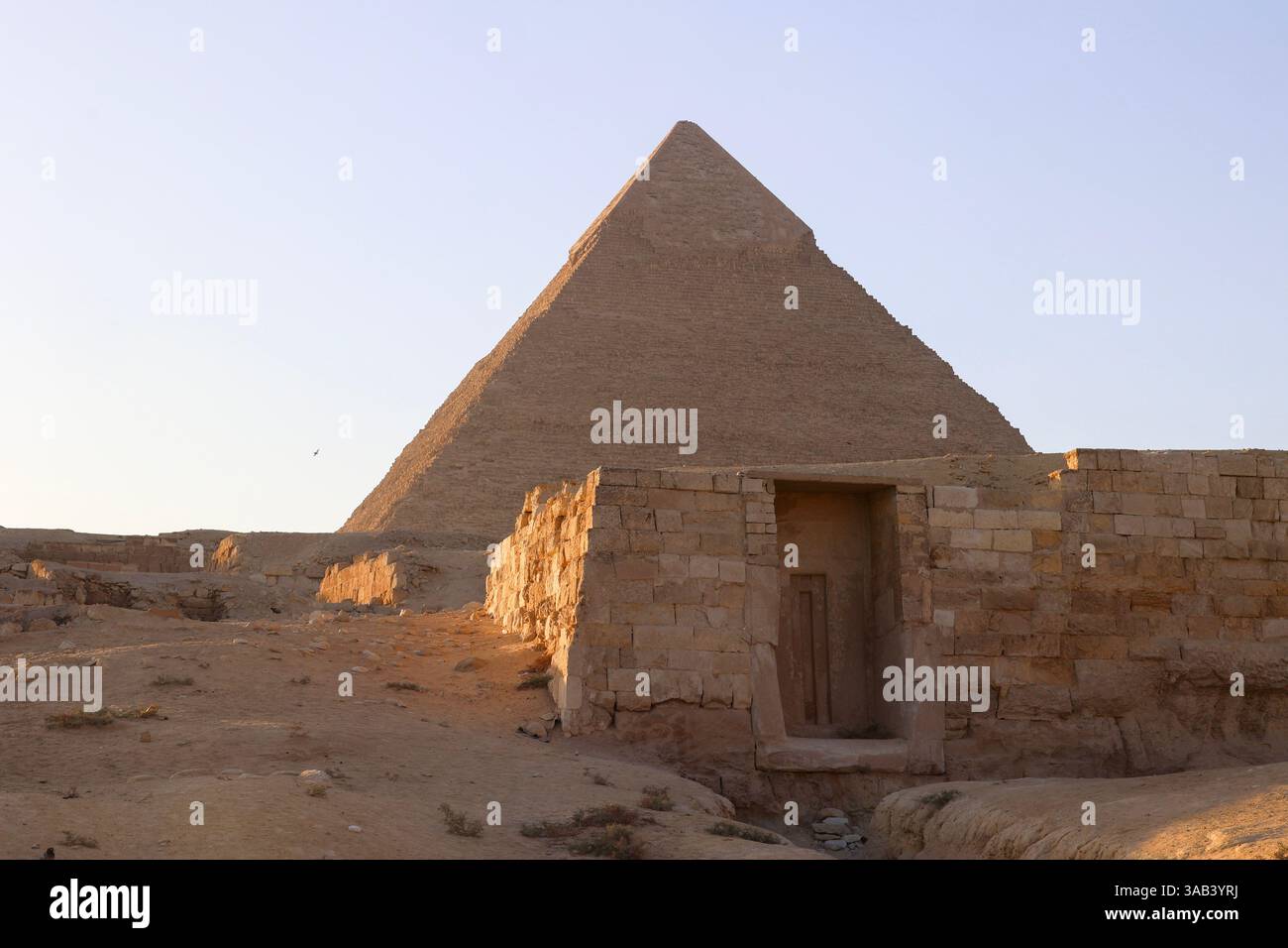 Entrance to a tomb in front of the pyramid complex in Giza, Egypt Stock ...
