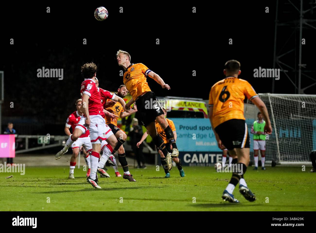 Michael morrison cambridge united hi-res stock photography and images ...
