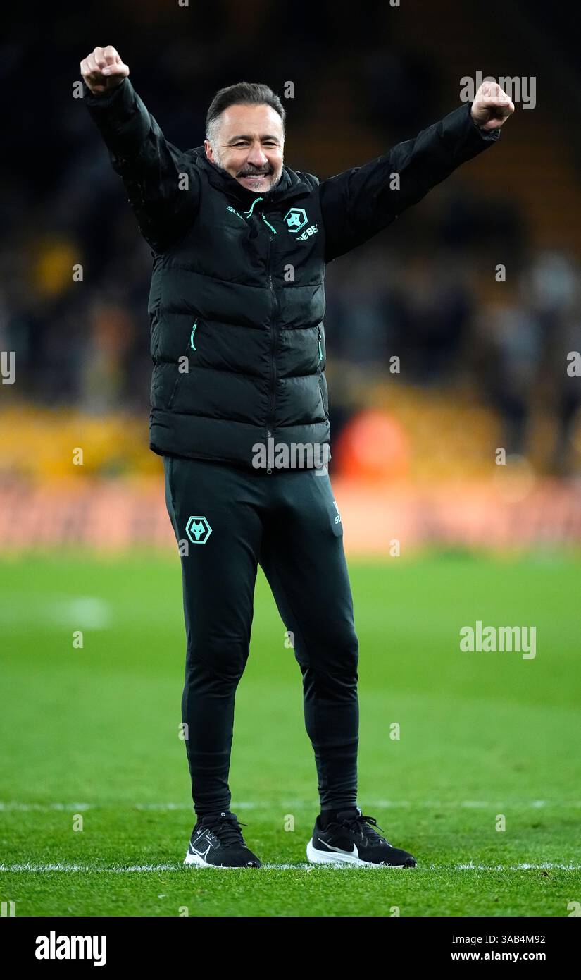 Wolverhampton Wanderers manager Vitor Pereira celebrates in front of ...