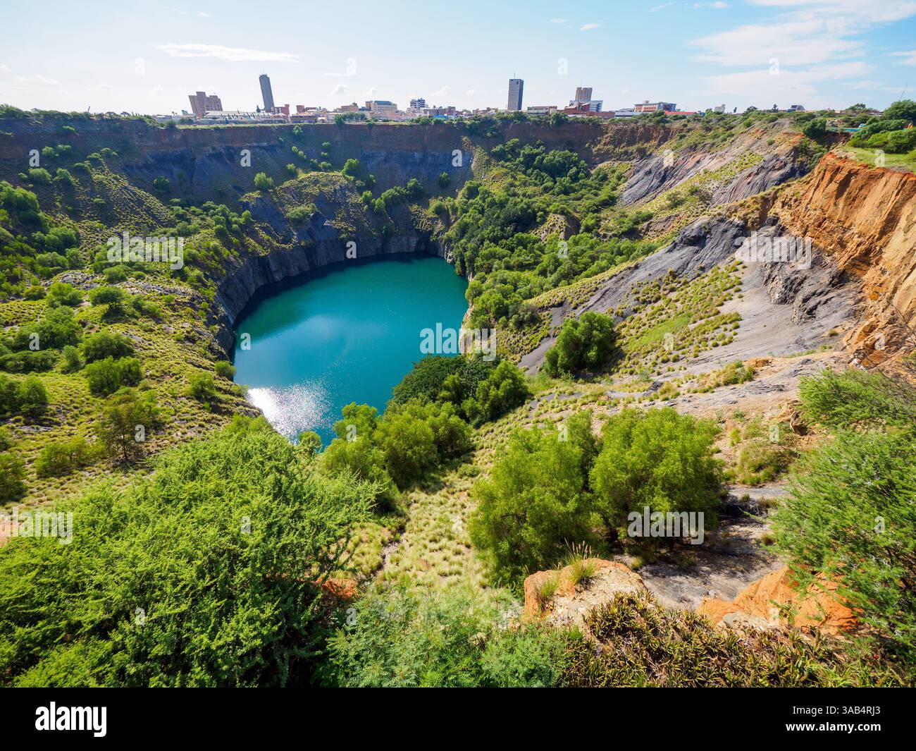 Kimberley big hole, Kimberley, South Africa Stock Photo - Alamy