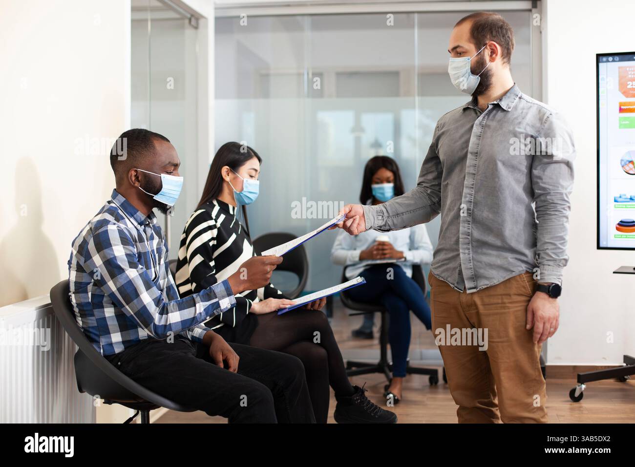 Black hr professional from department hi-res stock photography and ...