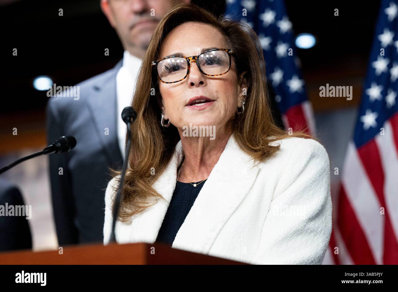 Representative lisa mcclain hi-res stock photography and images - Alamy