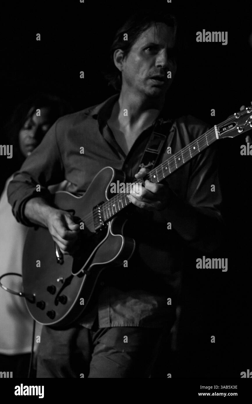 Michael ian black 2018 hi-res stock photography and images - Alamy