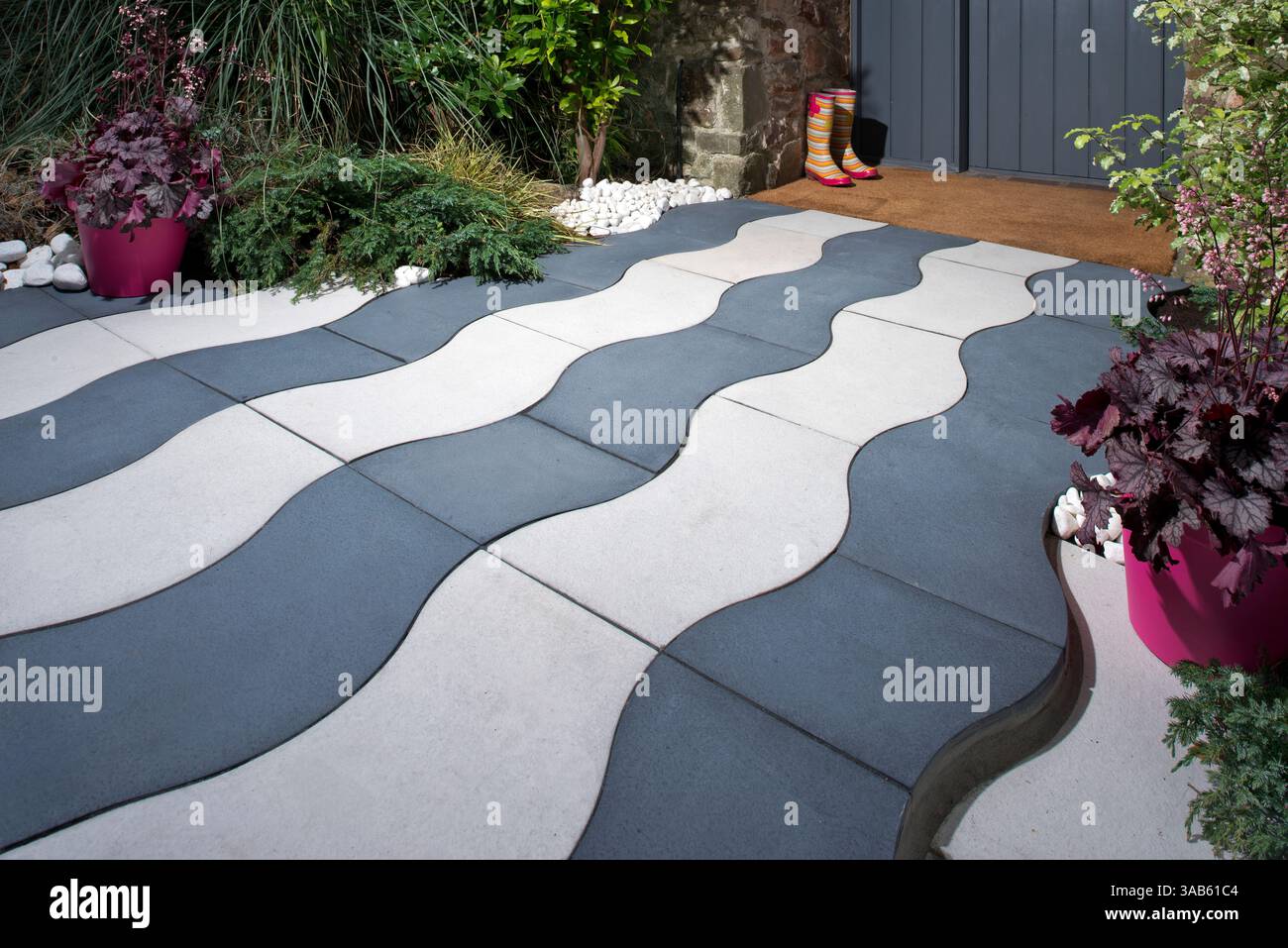 Decorative paving stones on gardens, pathways and driveways Stock Photo ...