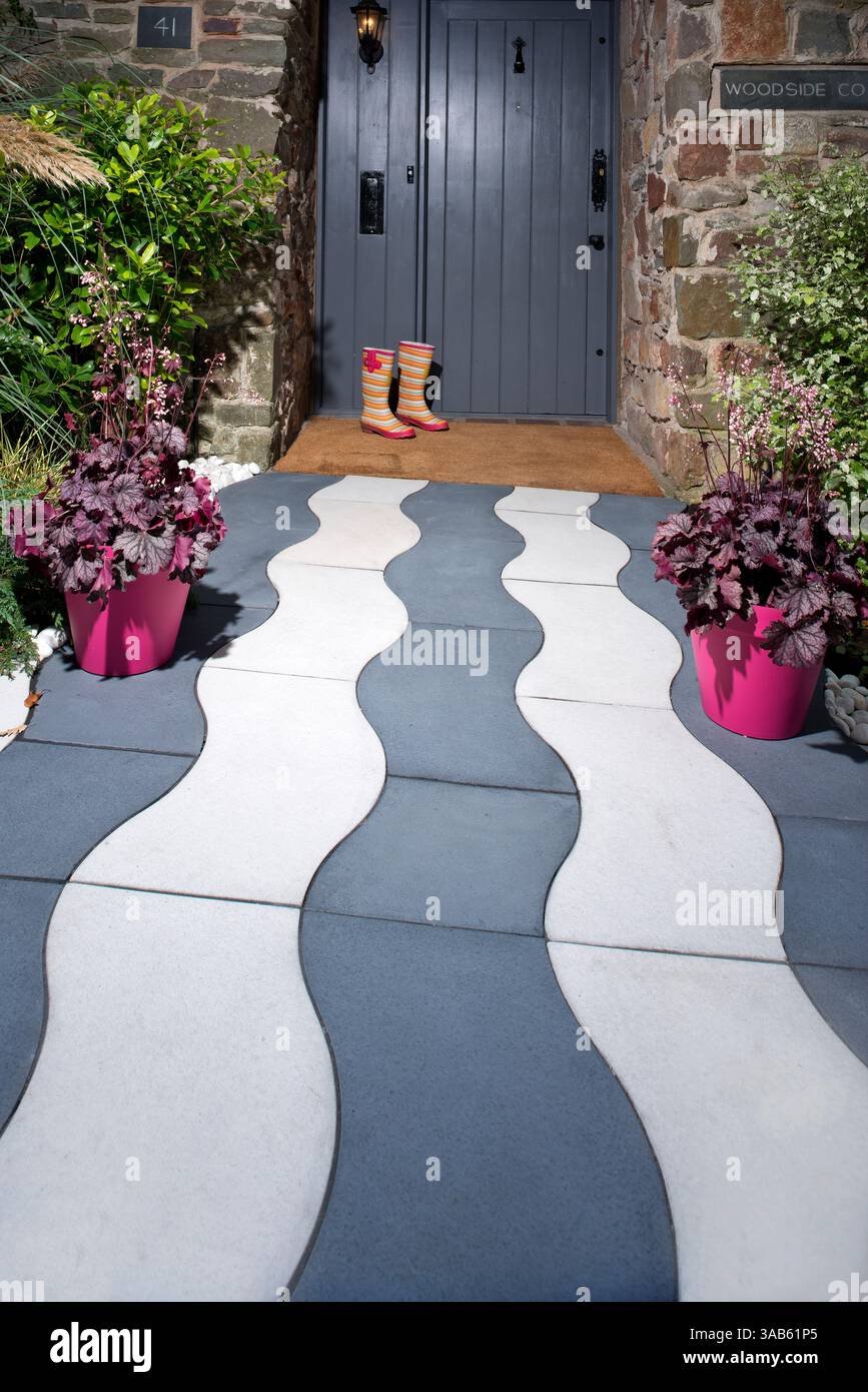 Decorative paving stones on gardens, pathways and driveways Stock Photo ...