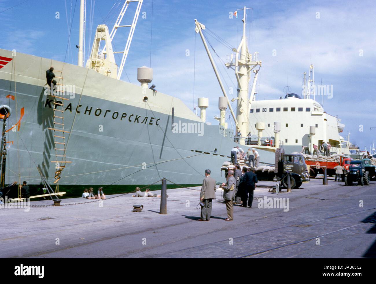 1960's lorry hi-res stock photography and images - Alamy