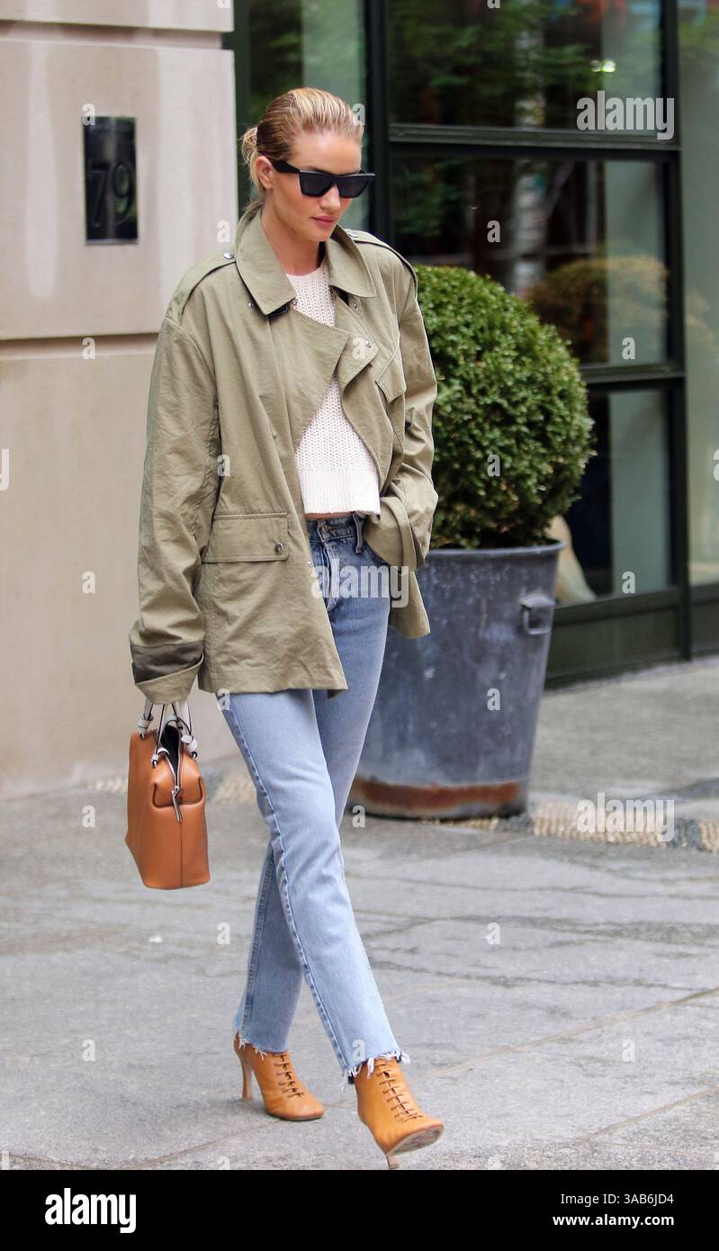June 4 2018 New York New York United States Model Rosie 8490