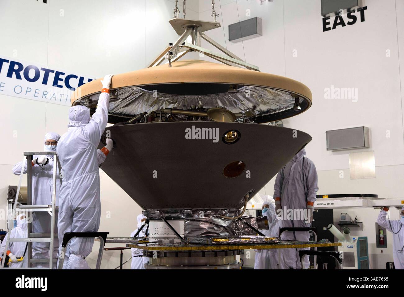 March 29, 2018 - Vandenberg Base, California, U.S. - In the Astrotech ...