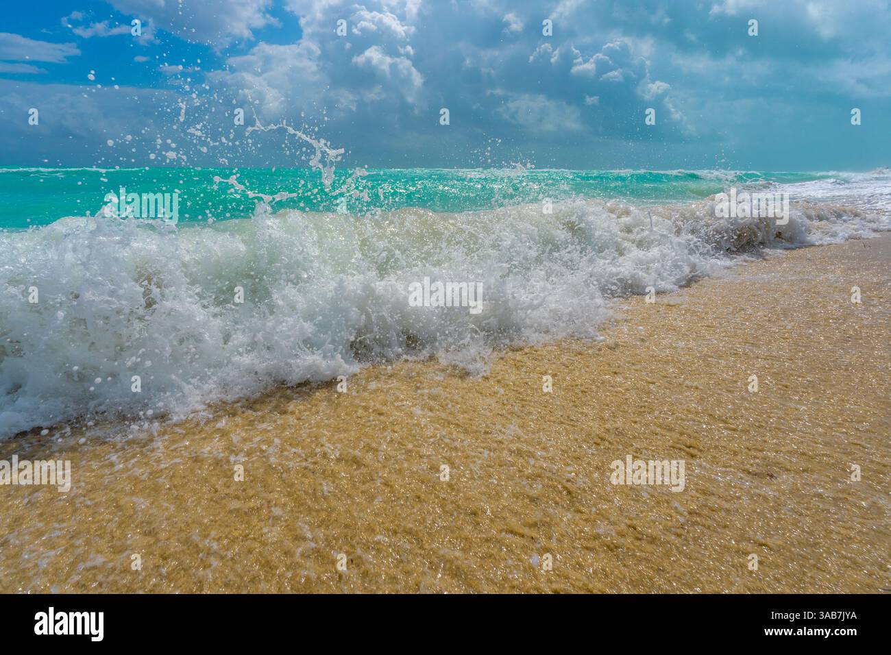 Summer beach shore. Colorful sea beach water. Warm ocean breeze. Summer ...
