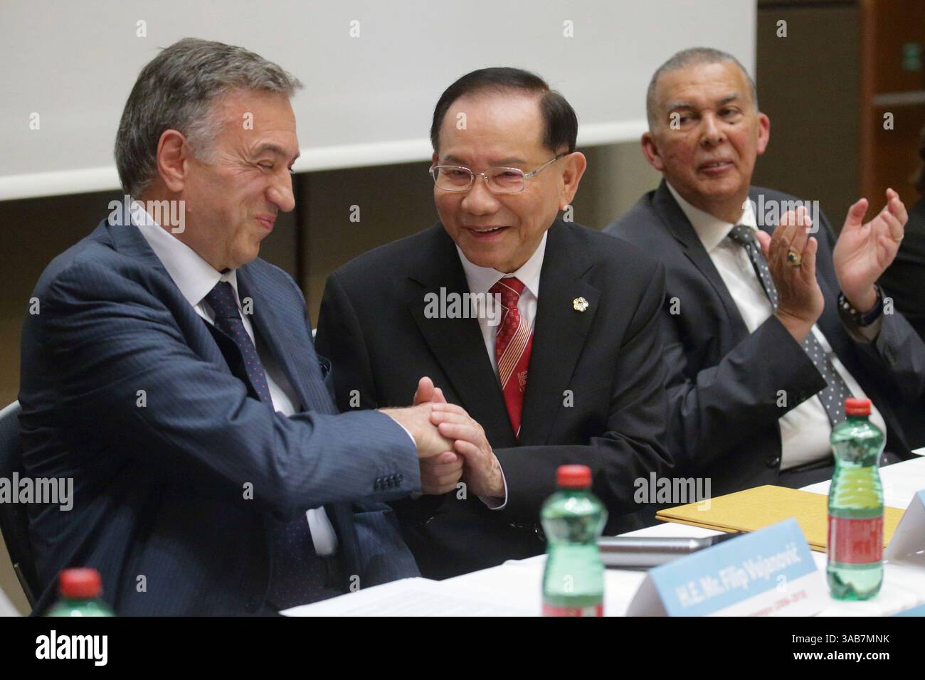 IMAGE DISTRIBUTED FOR FOWPAL - Dr. Hong, Tao-Tze, Vice President of the ...