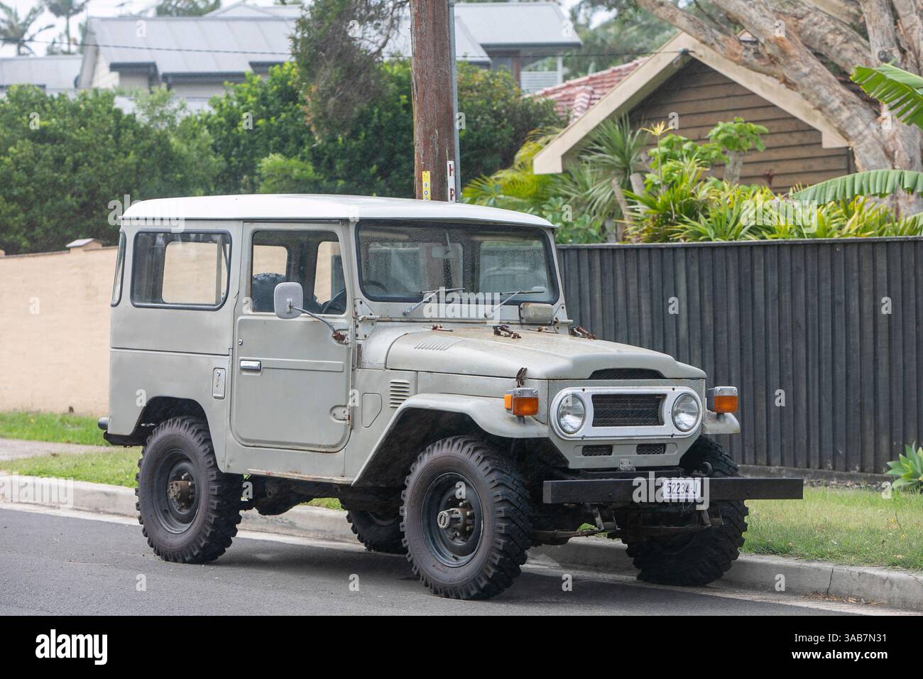 1976 year Toyota Landcruiser FJ40 ( 40 series) two door 4WD vehicle ...