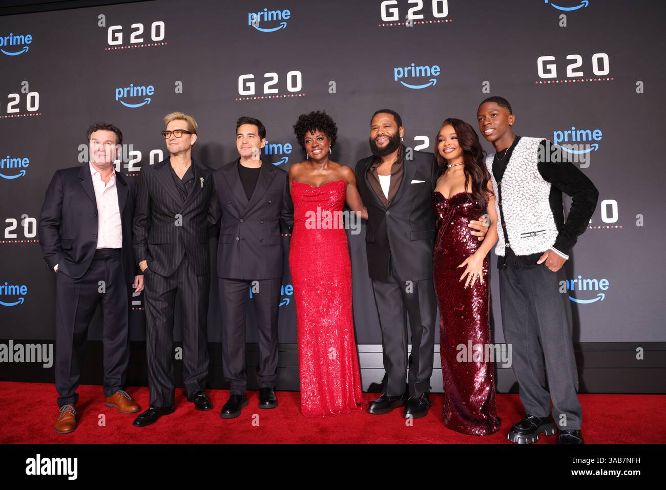 Douglas Hodge, Anthony Star, Ramón Rodríguez, Viola Davis, Anthony ...