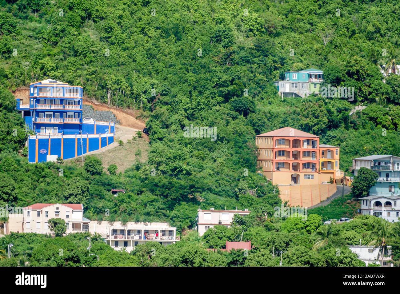 Multi story buildings on steep hi-res stock photography and images - Alamy