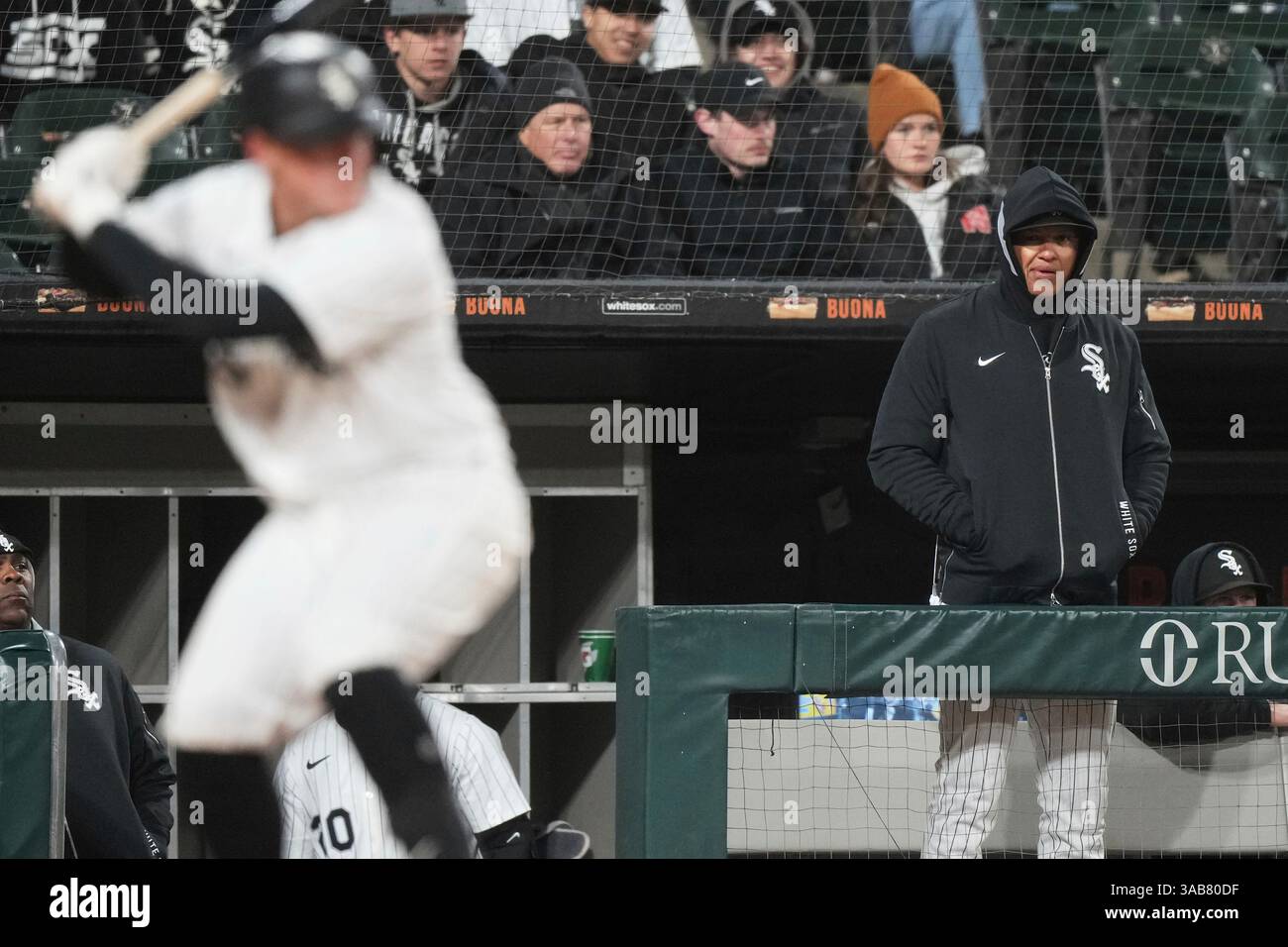 Chicago White Sox manager Will Venable, right, watches Andrew Vaughn ...