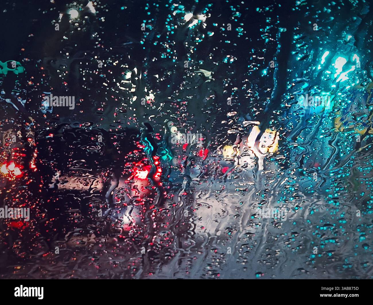 Urban macro smartphone stock photos and images - Alamy