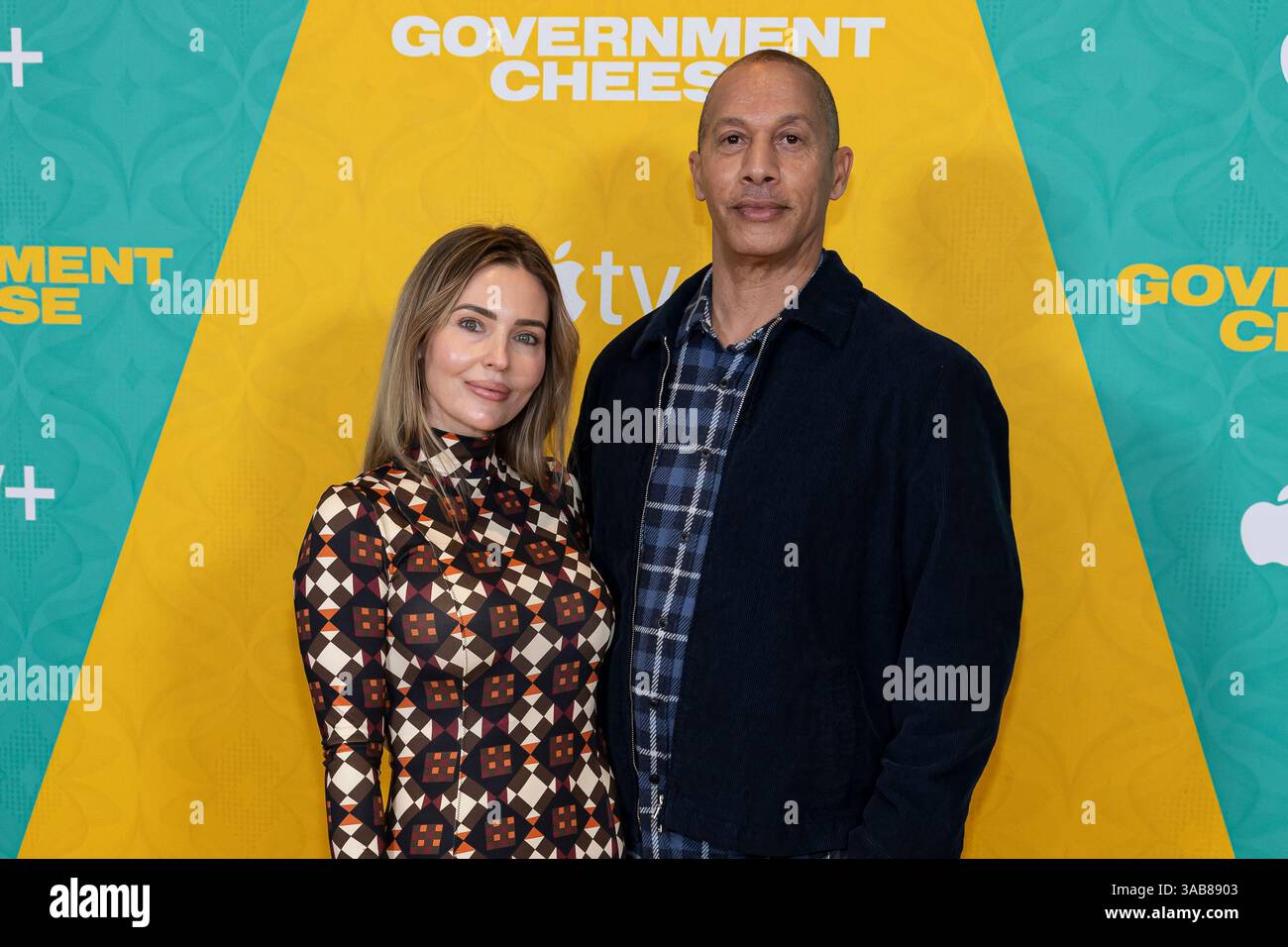 Alexis Anderson and Paul Hunter attend the arrivals of the Los Angeles ...