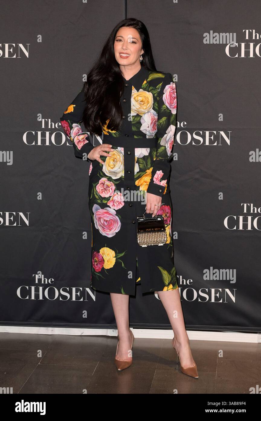 Elizabeth Tabish bei der Premiere des Kinofilms 'The Chosen - Ultima ...