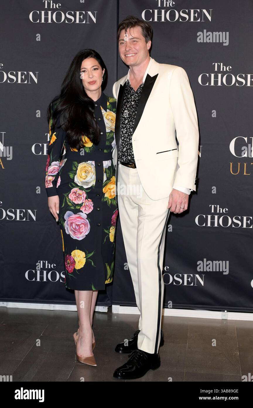 Elizabeth Tabish mit Ehemann Stan Mayer bei der Premiere des Kinofilms ...