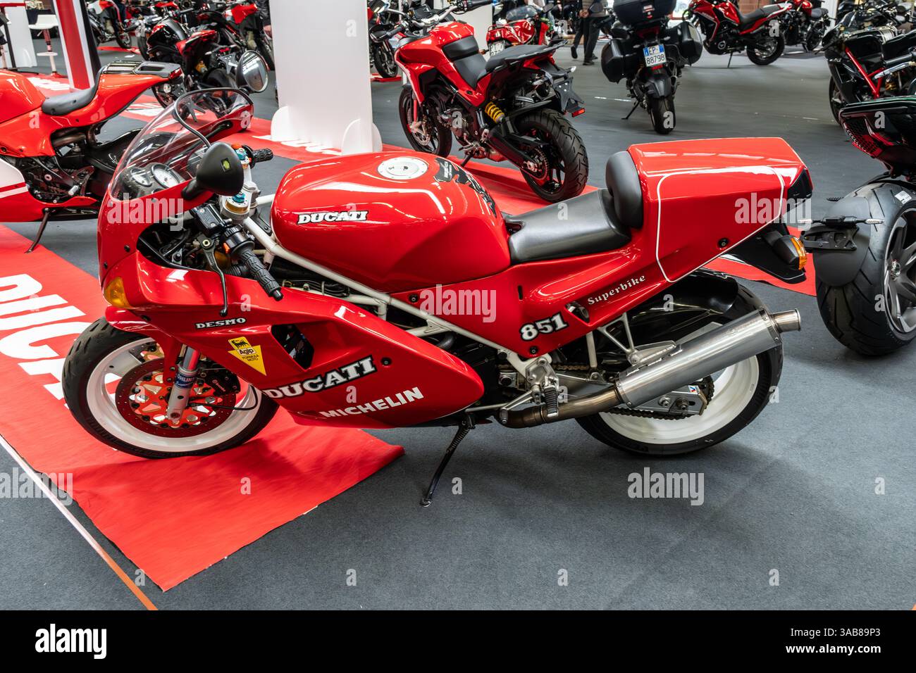 1980s implied hi-res stock photography and images - Alamy