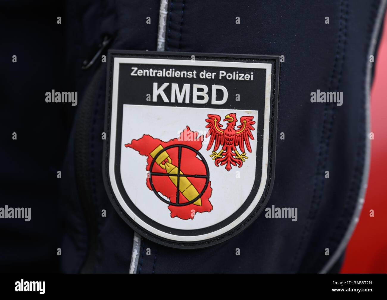 Explosive ordnance disposal logo hi-res stock photography and images ...