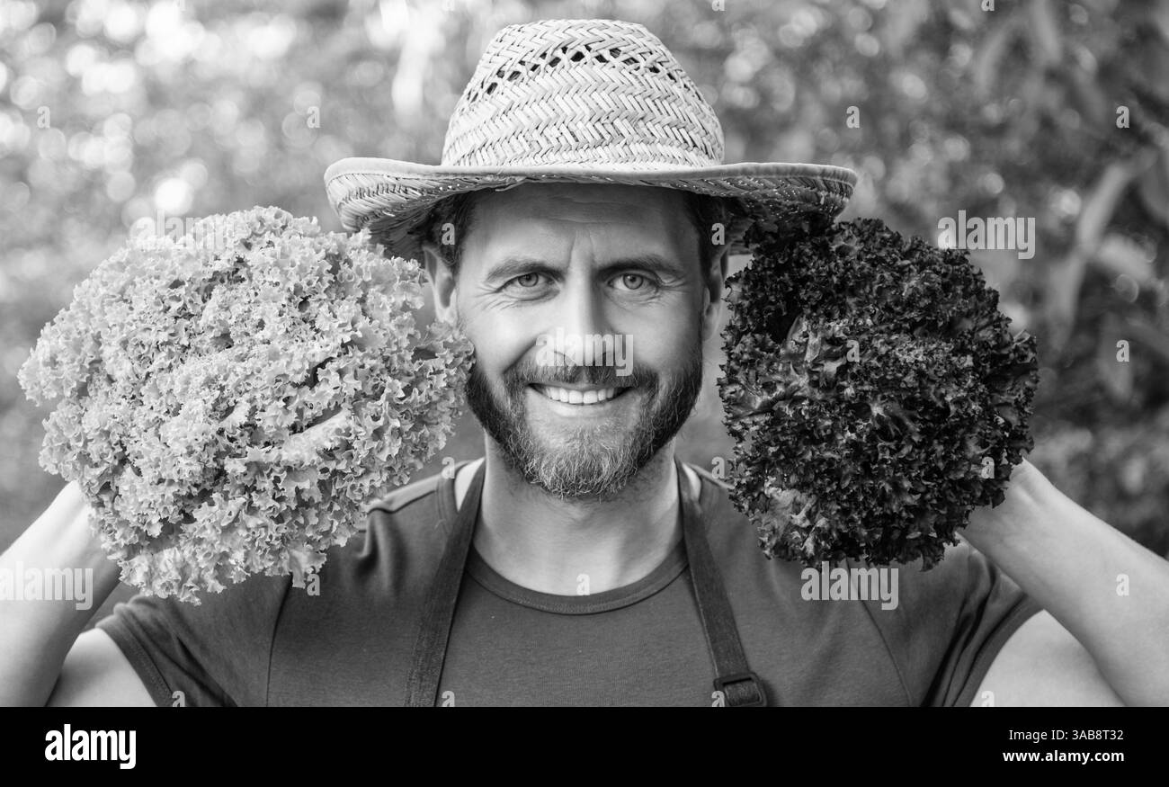 Farmer man harvesting in Black and White Stock Photos & Images - Alamy