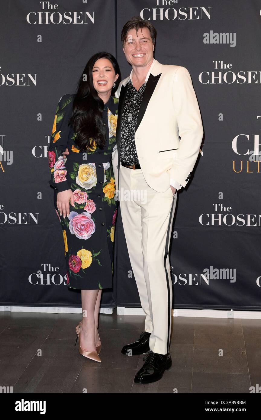 Elizabeth Tabish mit Ehemann Stan Mayer bei der Premiere des Kinofilms ...