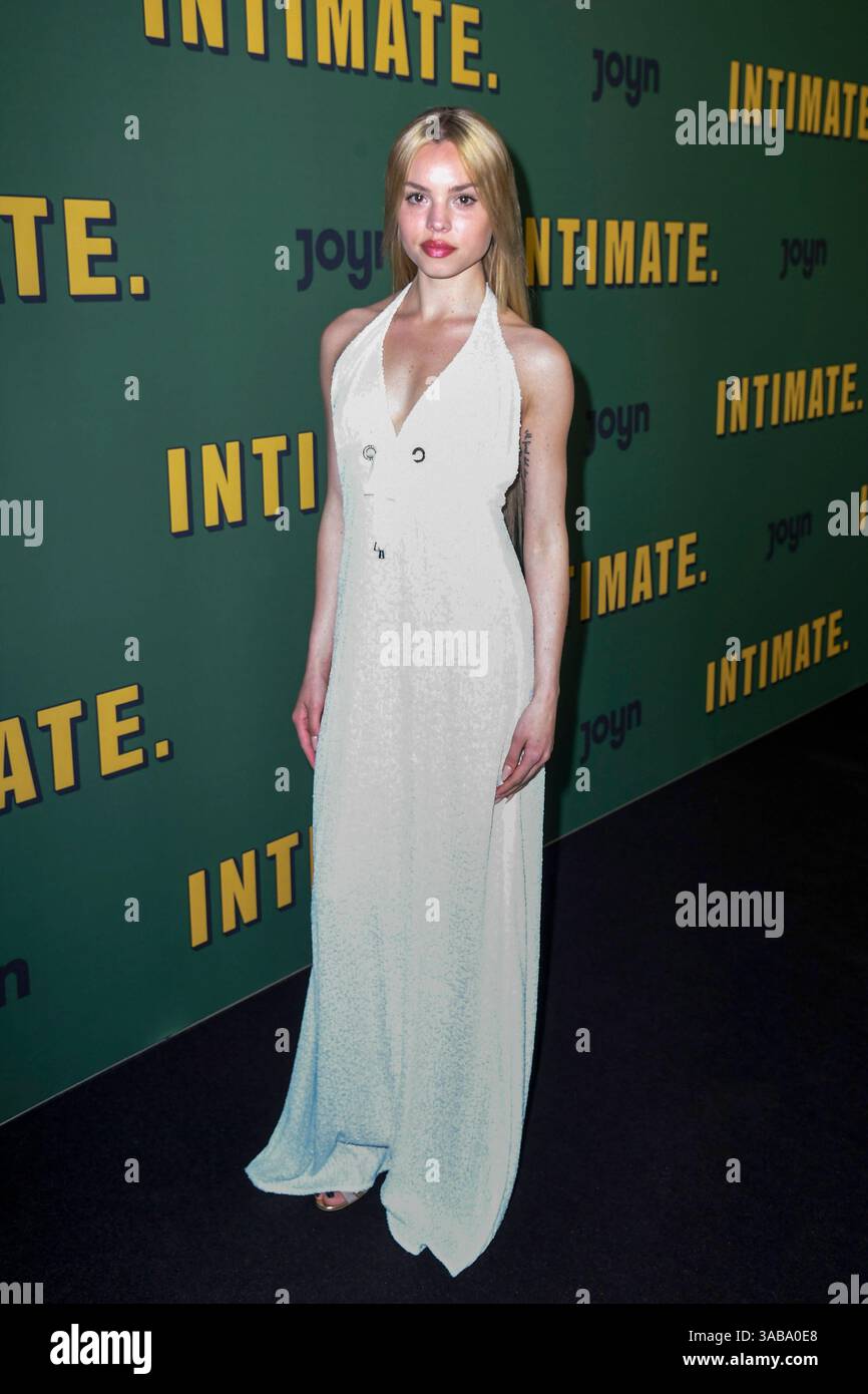 Lea Zoe Voss zu Gast beim Photocalls zur Premiere der zweiten Staffel ...